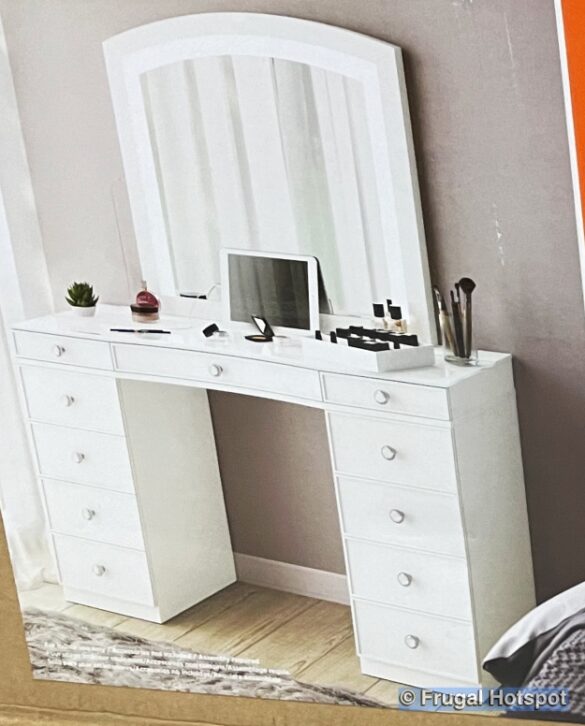 Tresanti Vanity Table w/ LED Lighted Mirror - Costco Sale!